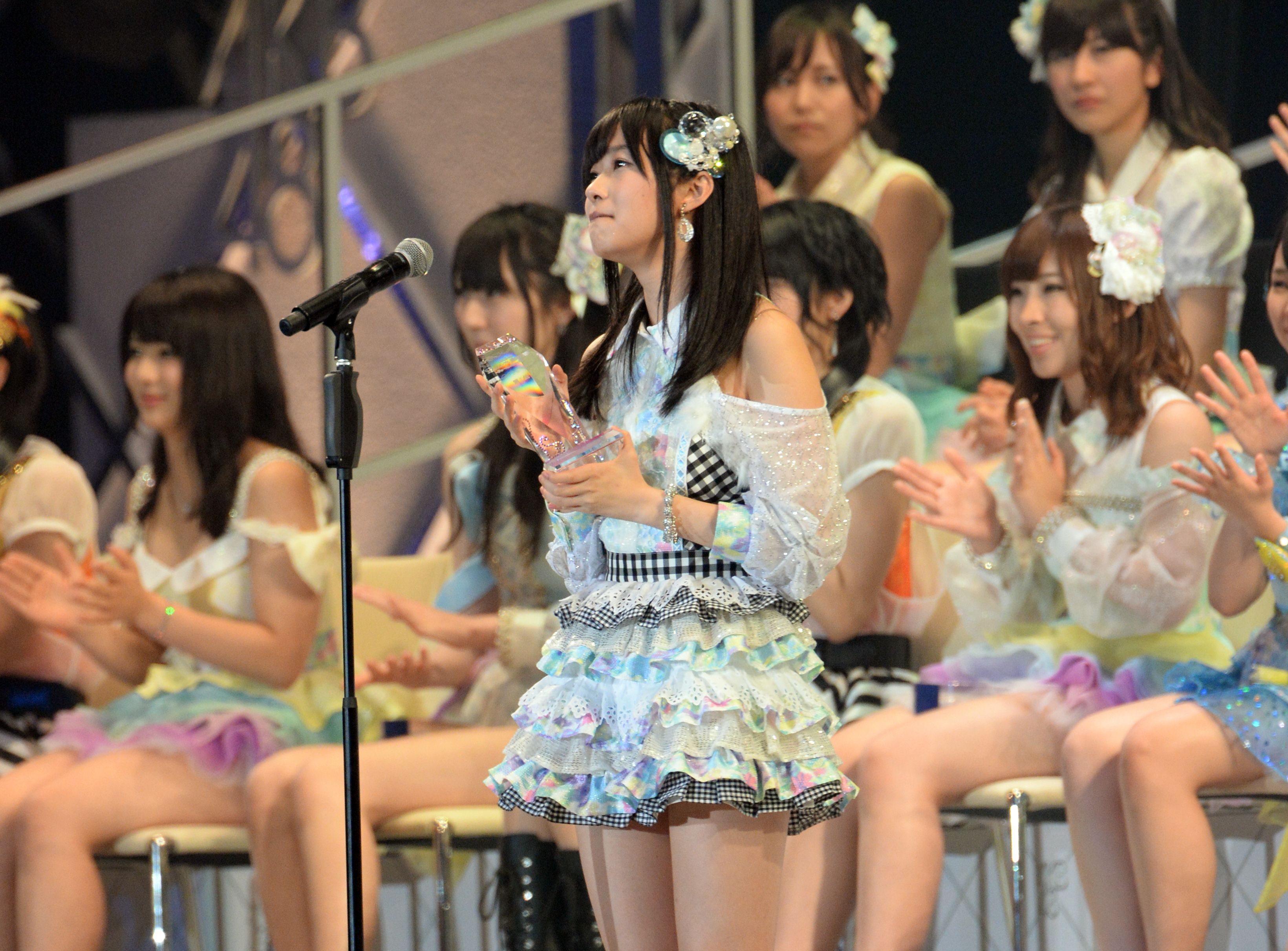 Rino Sashihara Tops Annual Akb48 Popularity Poll The Japan Times